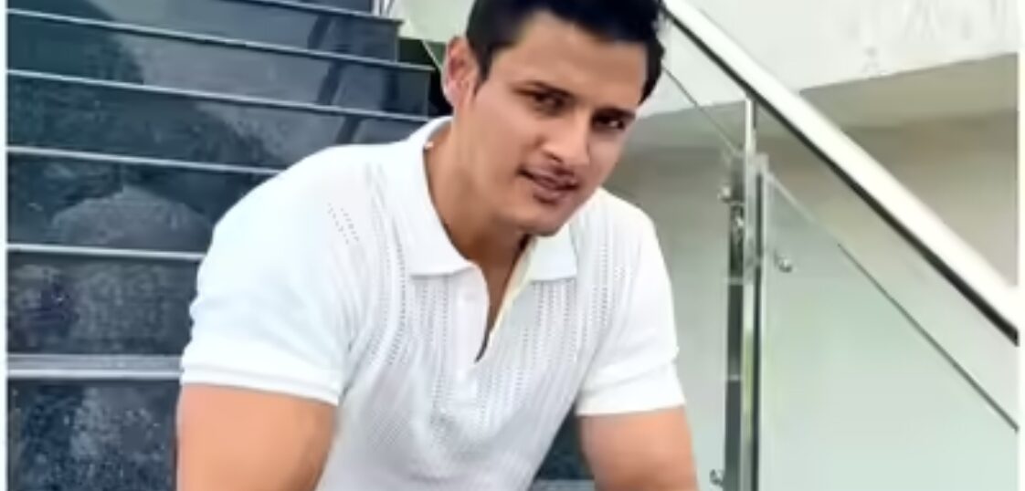 Jay Dudhane Biography, Age, Height, Family, Career, Bigg Boss Marathi 4 ...